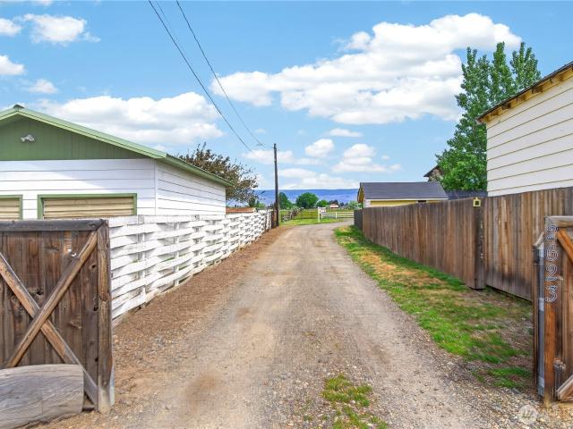 2623 Vantage Highway