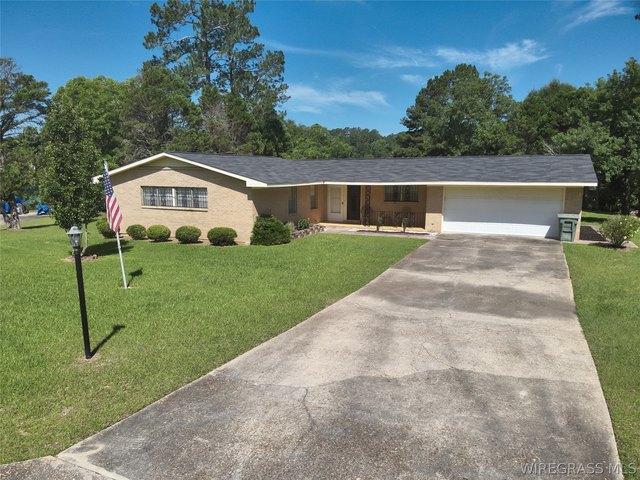 262 Cherry Ln, Ozark, AL 36360