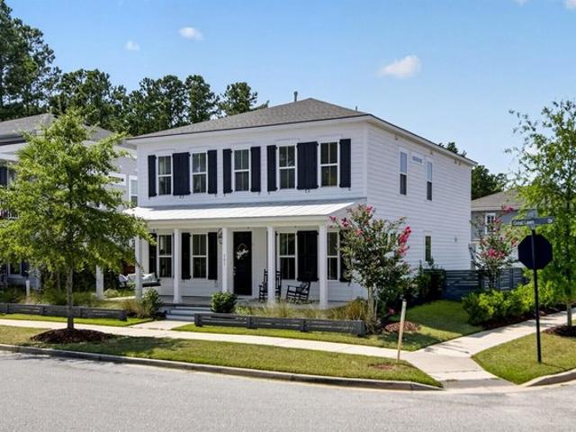 262 Great Lawn Dr, Summerville, SC 29486