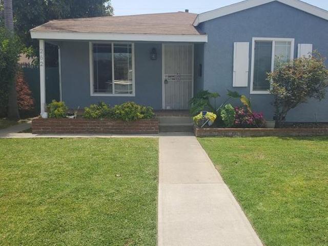 262 E 59th St, Long Beach, CA 90805