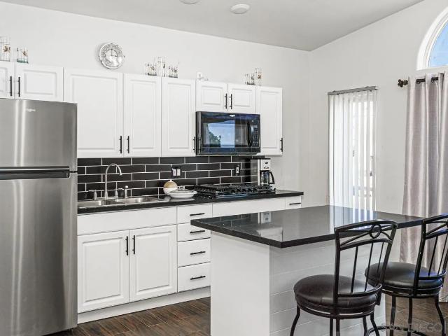 262 Flowerdale Ln