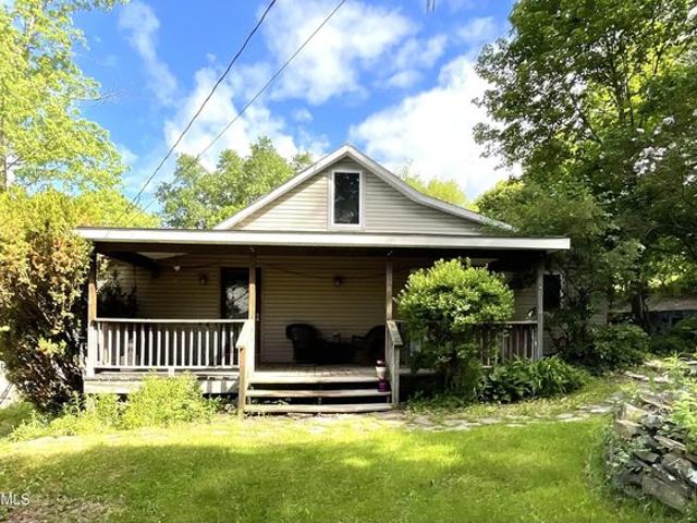 262 Lake Rd, Berne, NY 12023