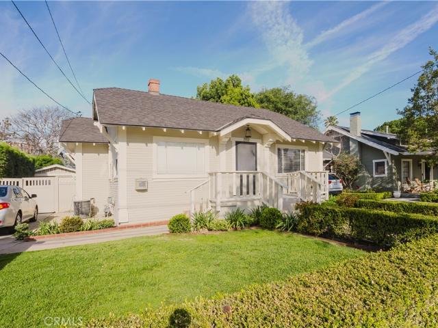 262 N Cambridge St, Orange, CA 92866 | MLS #PW26061 | Compass