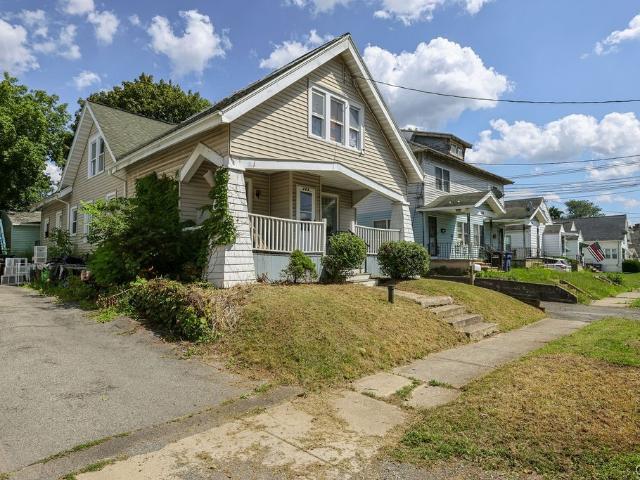 262 North Avenue