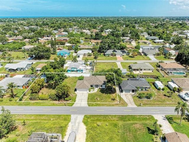 262 Palmetto Dr, Venice, FL 34293