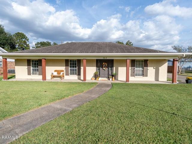 262 Parkway Cir, Crowley, LA 70526