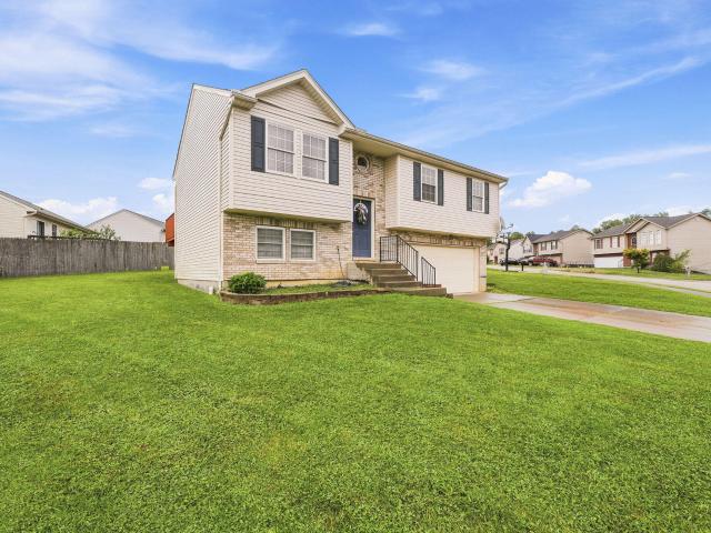 262 Redwood Drive