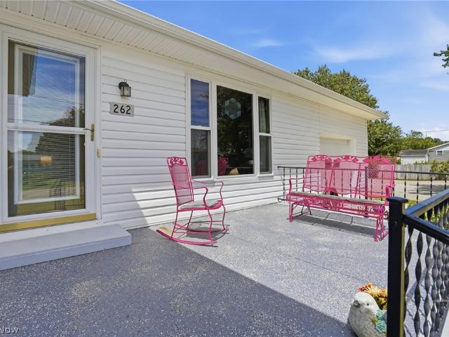 262 W 4th Street