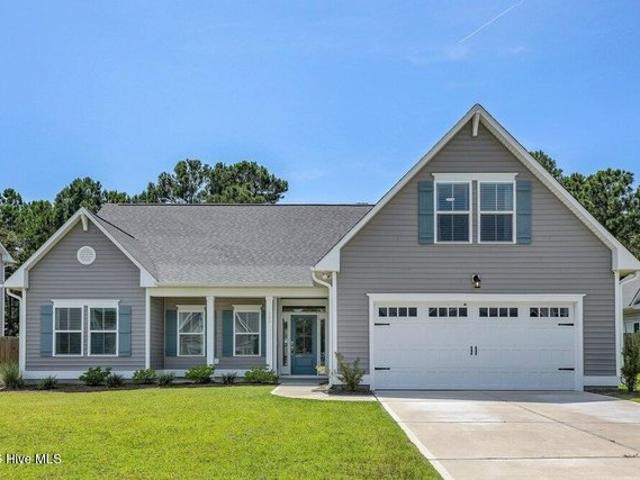 262 W Weatherbee Way, Hampstead, NC 28443