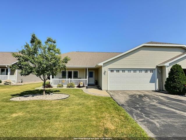 262 Wyldewood Dr, Oshkosh, WI 54904
