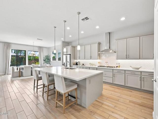 26345 N 19th Dr, Phoenix, AZ 85085