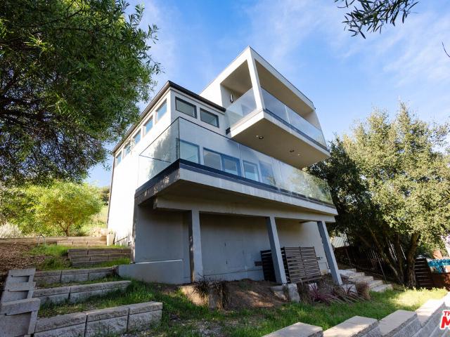 26349 Fairside Rd, Malibu, CA 90265 | MLS #26638 | Compass