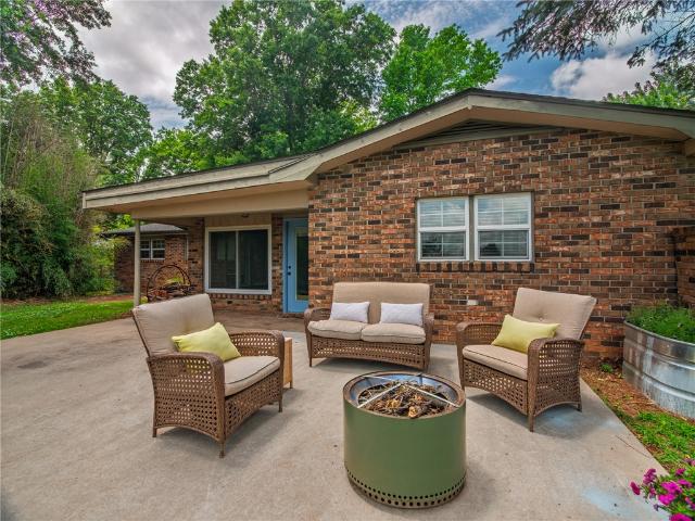 2634 Old Wire Road