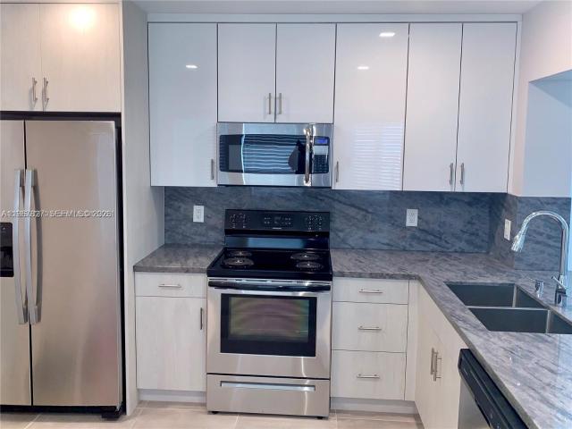 2634 Fletcher Ct, Hollywood, FL 33020 | MLS #A11967 | Compass