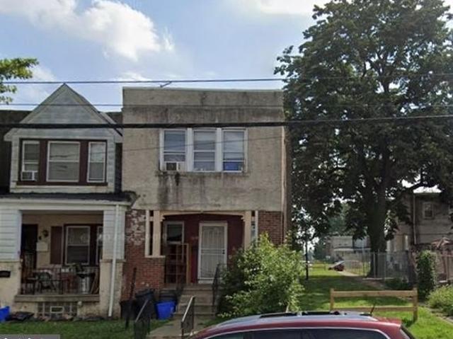 2634 S 61st St, Philadelphia, PA 19142