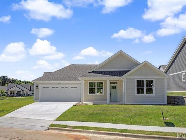 2634 Walden Blvd, Cape Girardeau, MO 63701