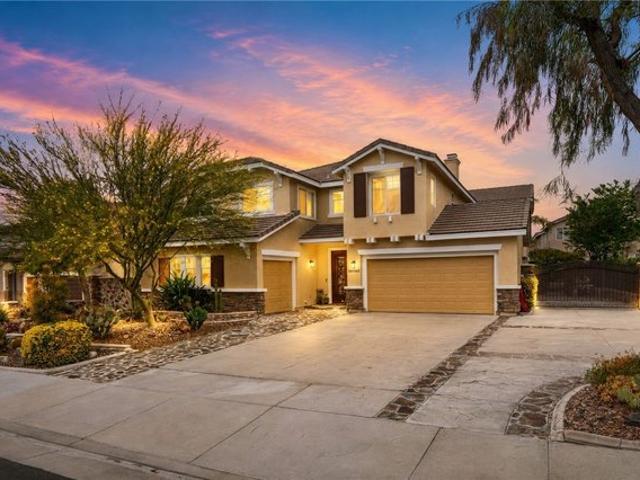 26352 Palm Tree Ln, Murrieta, CA 92563