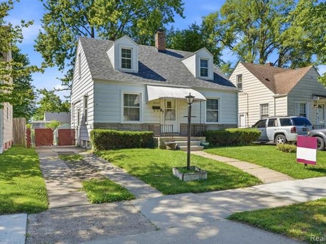 26357 Eton Ave, Dearborn Heights, MI 48125