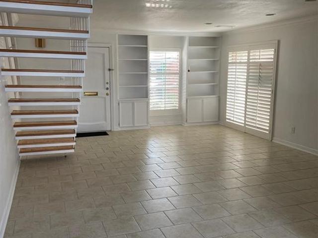 2635 Marilee Ln, Unit 2635, Houston, TX 77057 | MLS #42191 | Compass
