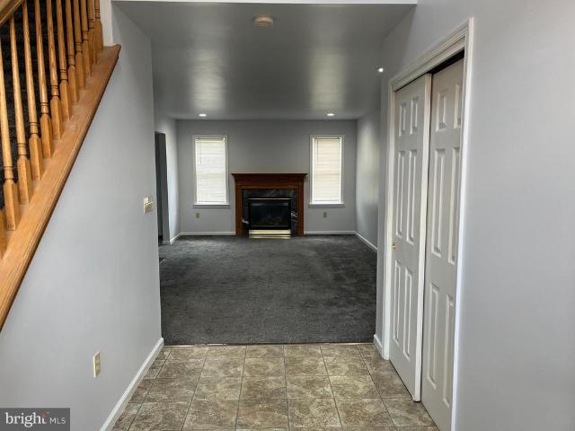 2635 Middle Way