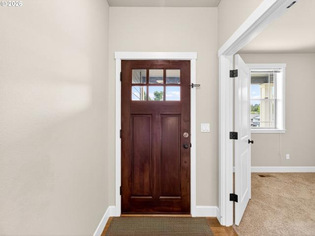 2635 larkins ln