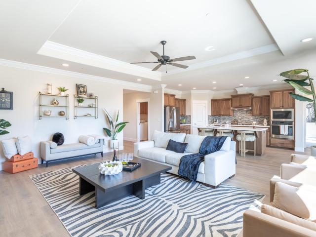 2635 Lawn Lane