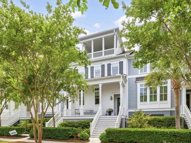 2635 Townsend Pl, Daniel Island, SC 29492