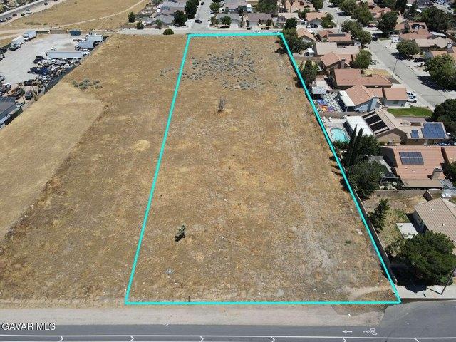 2635 W Avenue L, Lancaster, CA 93536