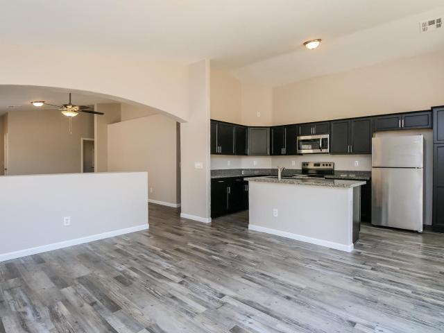 2635 W Half Moon Circle