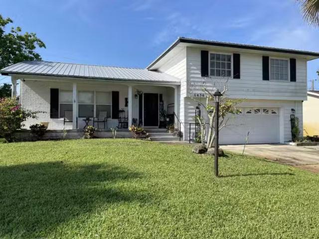 2636 APPLEWOOD DR, TITUSVILLE, FL 32780 Single Family Residenc.