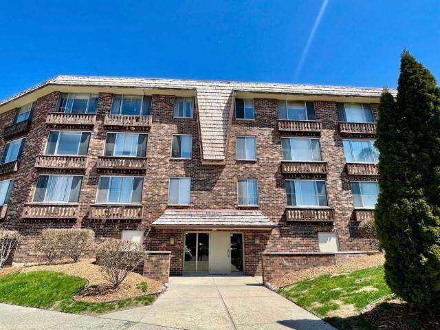 2636 S Logan Ave 1 Bedroom Apartment for Rent at 2636 S Logan Ave, Milwaukee, WI 53207 Bay View