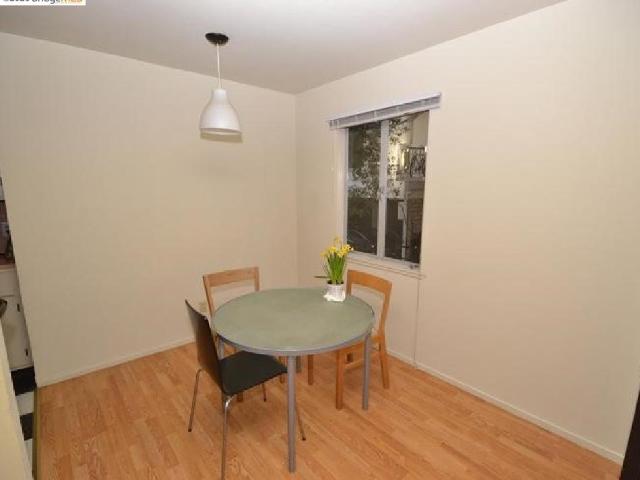 2636 Warring St, Unit 302, Berkeley, CA 94704 | MLS #41132 | Compass