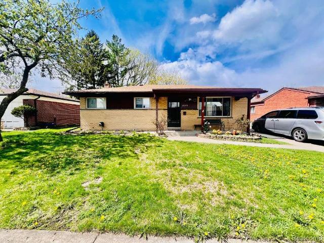 26373 Curie Avenue