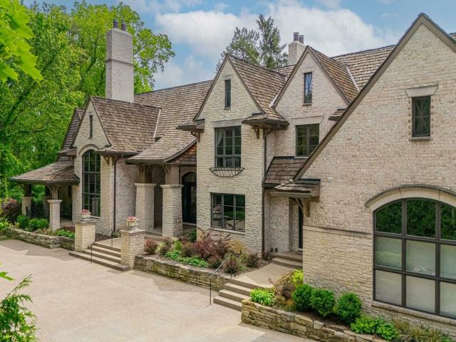 26377 Willowgreen Drive, Franklin Village, US, MI
