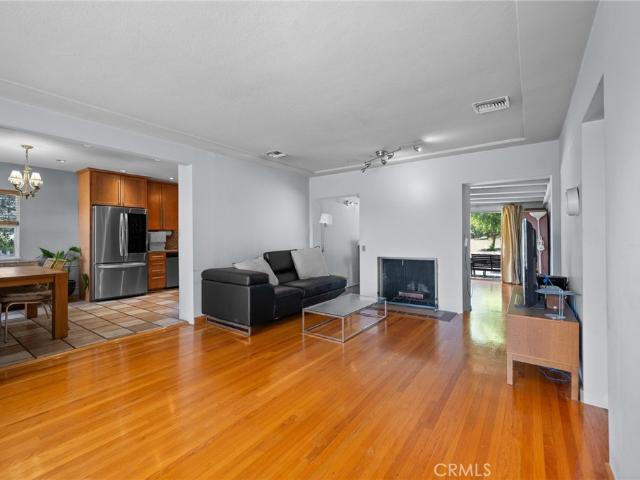 2637 Mayfield Ave, La Crescenta, CA 91214 | MLS #PW26082