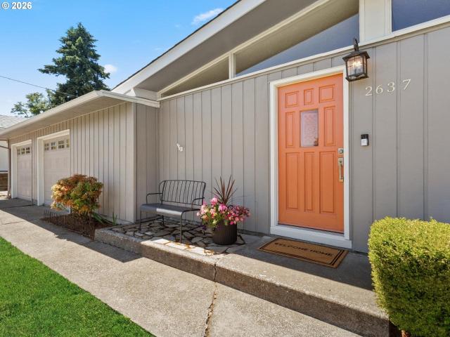 2637 NE 138TH PL