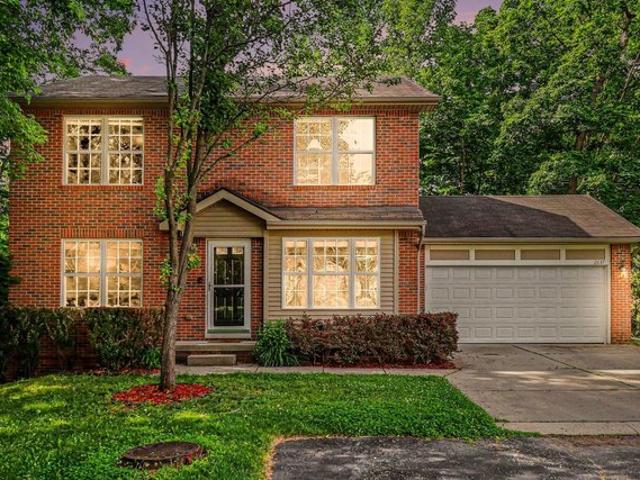 2637 Konrad Ct, Auburn Hills, MI 48326