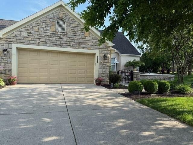 2637 Vililly Cir W, Grove City, OH 43123