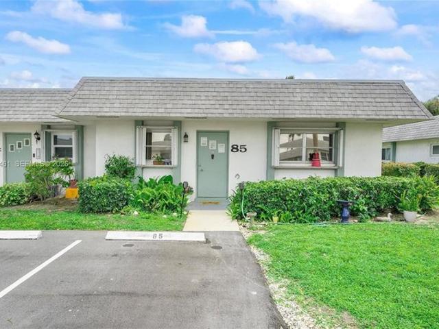 2638 Gately Dr E Apt 85, West Palm Beach, FL 33415