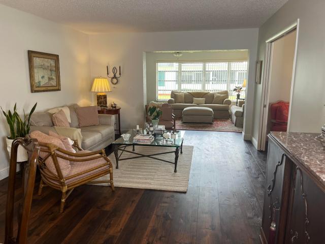2638 Gately Dr E, Unit 112, West Palm Beach, FL 33415 | MLS #B26005