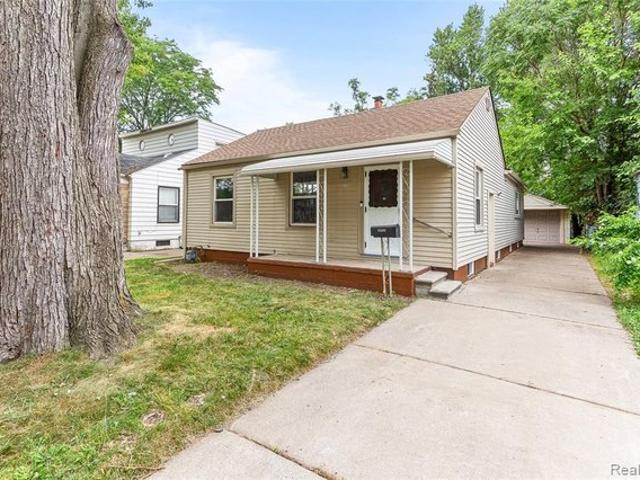 26396 Pennie St, Dearborn Heights, MI 48125
