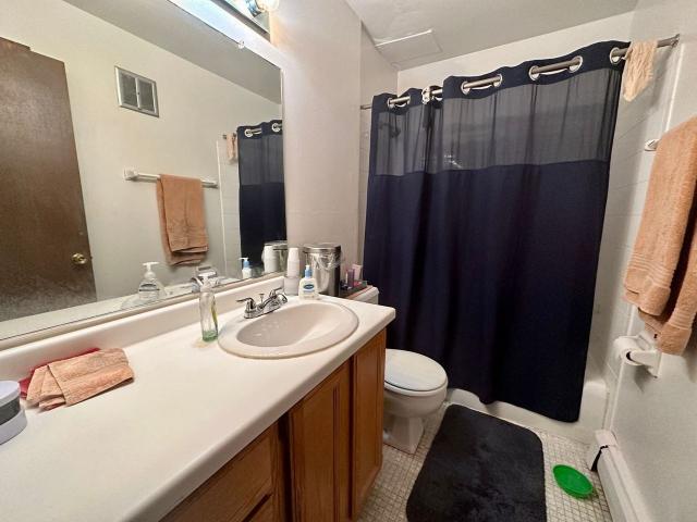 2639 N Prospect Ave 1 Bedroom Apartment for Rent at 2639 N Prospect Ave, Milwaukee, WI 53211 Murray Hill