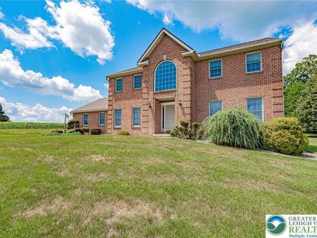 2639 Bellview Rd, North Whitehall Township, PA 18078