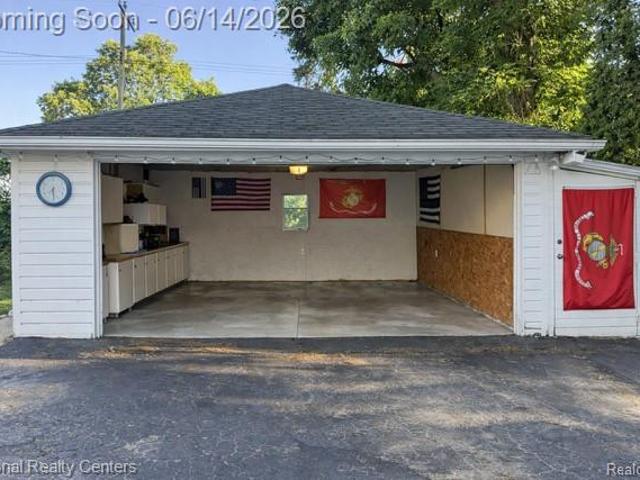2639 Woodbine Drive