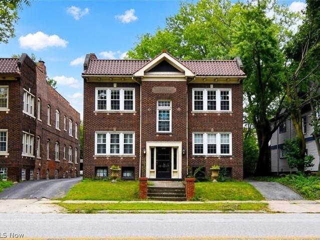 2630 Mayfield Rd, Cleveland Heights, OH 44106