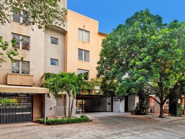 2630 SW 28th St #51, Miami, FL 33133
