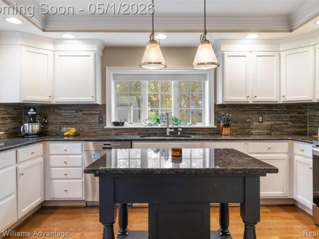 2630 Warner Drive