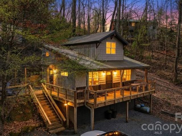 26/30 Yodelers Holw, Bryson City, NC 28713