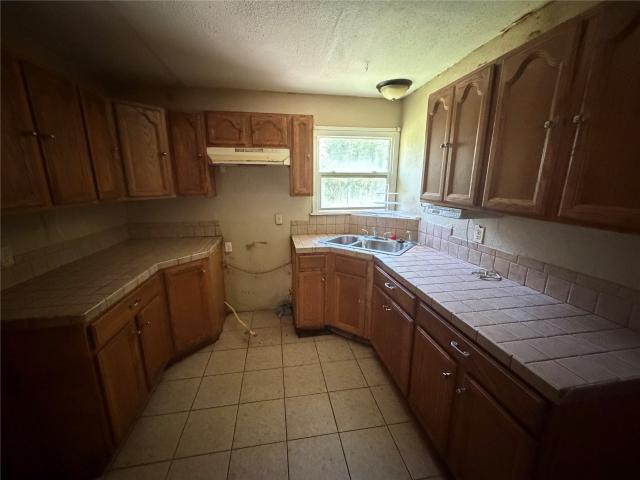 2631 N Camp Circle