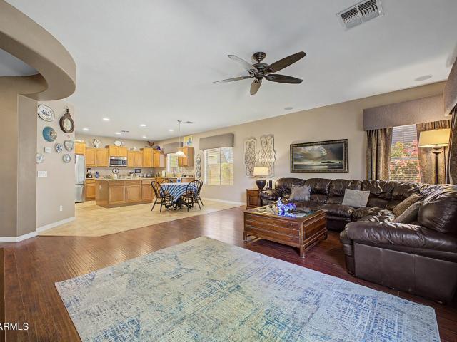 2631 n presidential drive